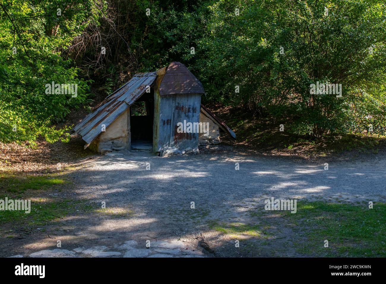 On the banks of Bush Creek, a tributary of the Arrow River, is the ...