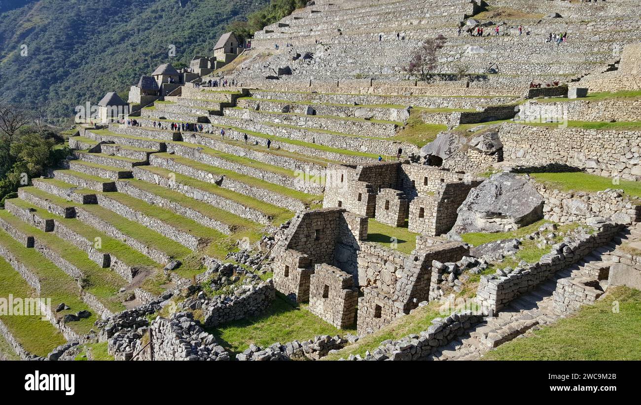 The Inca ruins of the archaeological site of Machu Picchu in Peru Stock ...