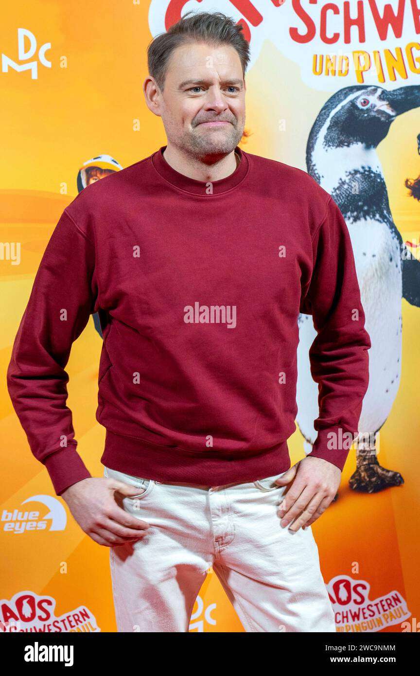 Max Giermann bei der Premiere des Kinofiilms Die Chaosschwestern und ...