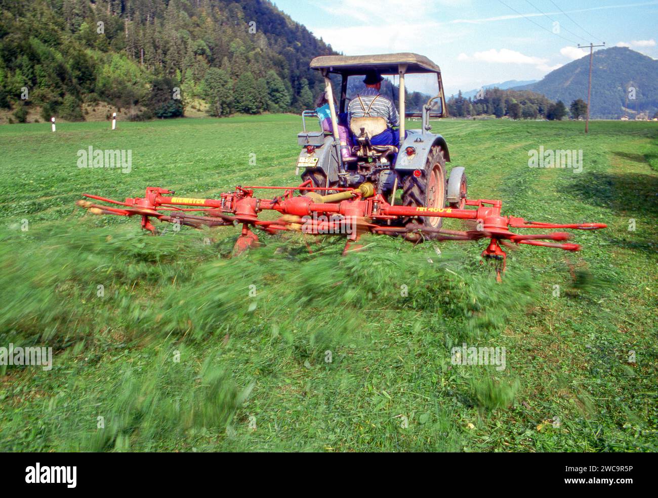 Traktor liegt hi-res stock photography and images - Alamy