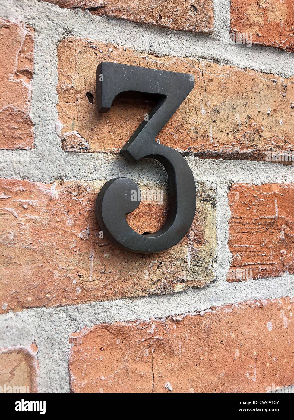 House number 3 sign hi-res stock photography and images - Alamy