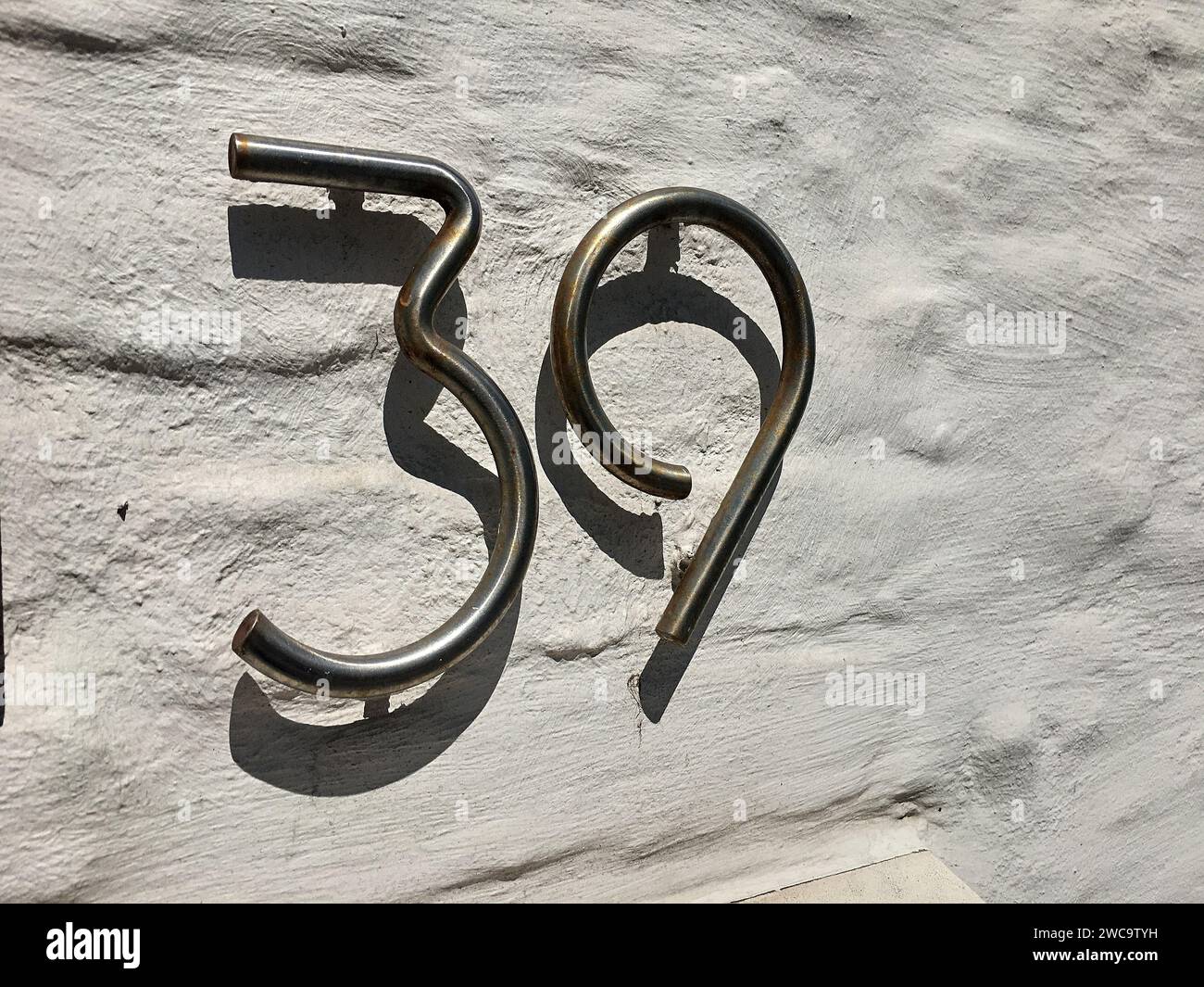 House number 39 sign hi-res stock photography and images - Alamy