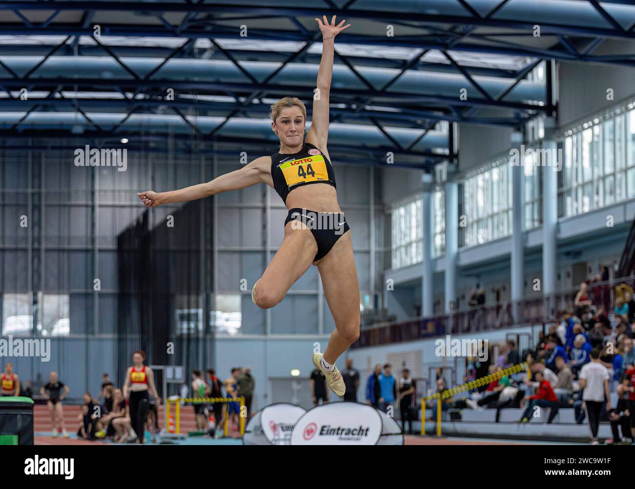 Frankfurt, Deutschland. 14th Jan, 2024. Finja Koechling (Eintracht ...