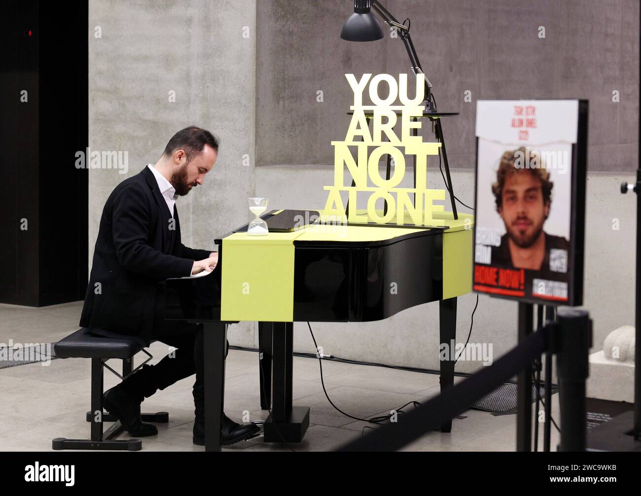 14.01.2024, Berlin - Deutschland. Igor Levit spielt im Rahmen der ...