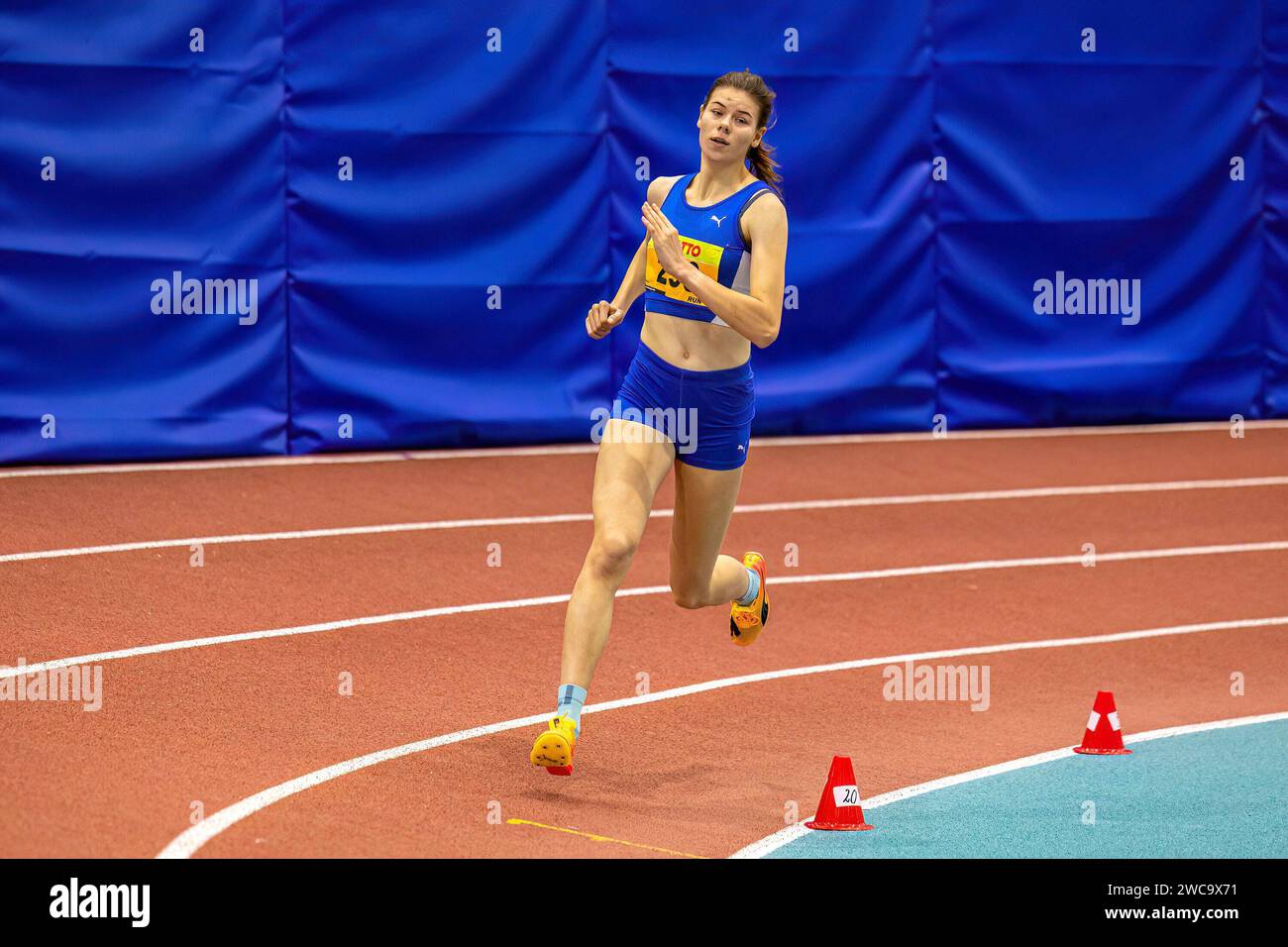 Frankfurt, Deutschland. 14th Jan, 2024. Katharina Schinke (TSV SCHOTT ...