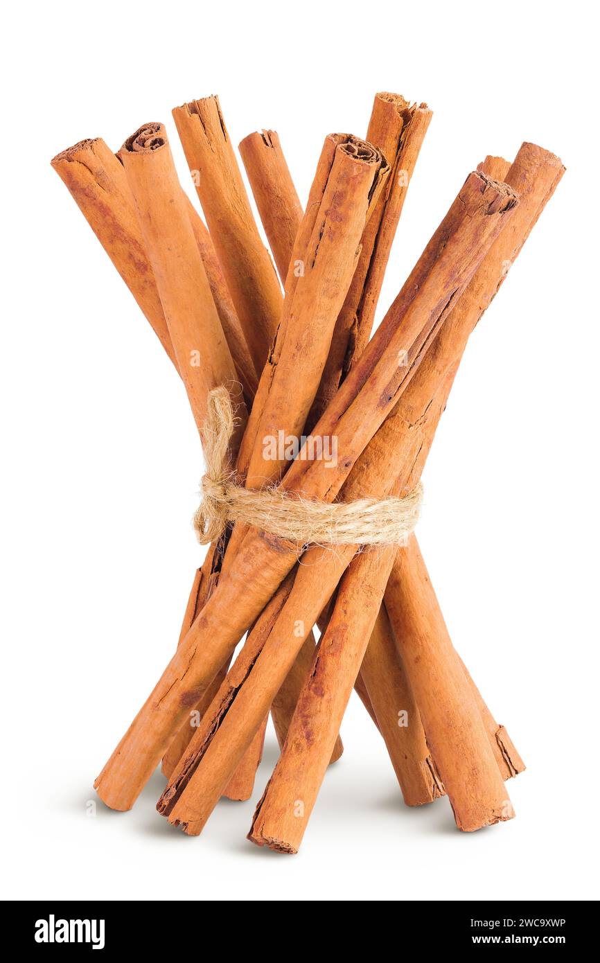 Cinnamon sticks bundle rope hi-res stock photography and images - Alamy