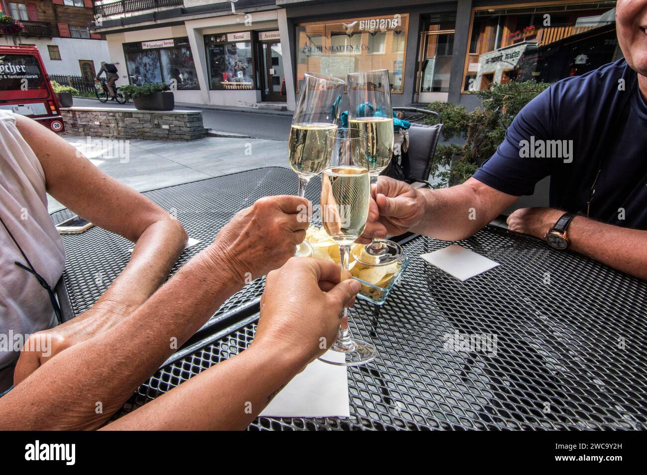People making celebratory toast with champagne Stock Photo - Alamy