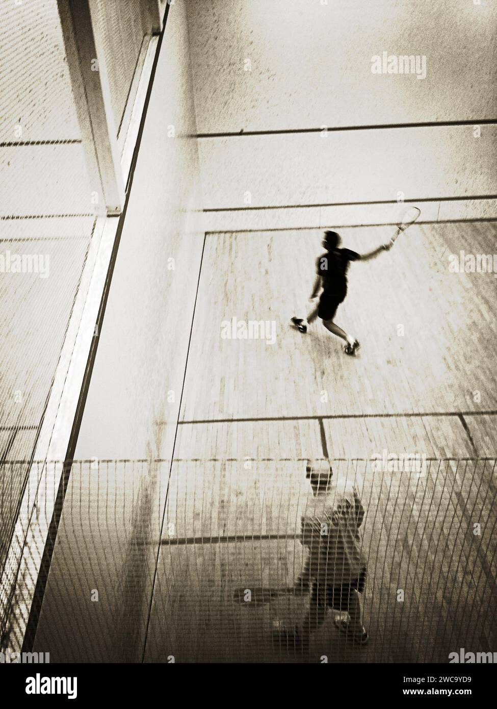 Racquetball playing hi-res stock photography and images - Alamy