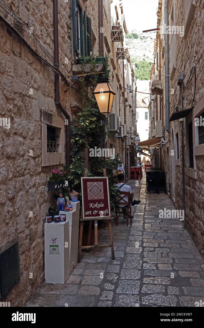 Dubrovnik street in old town hi-res stock photography and images - Alamy