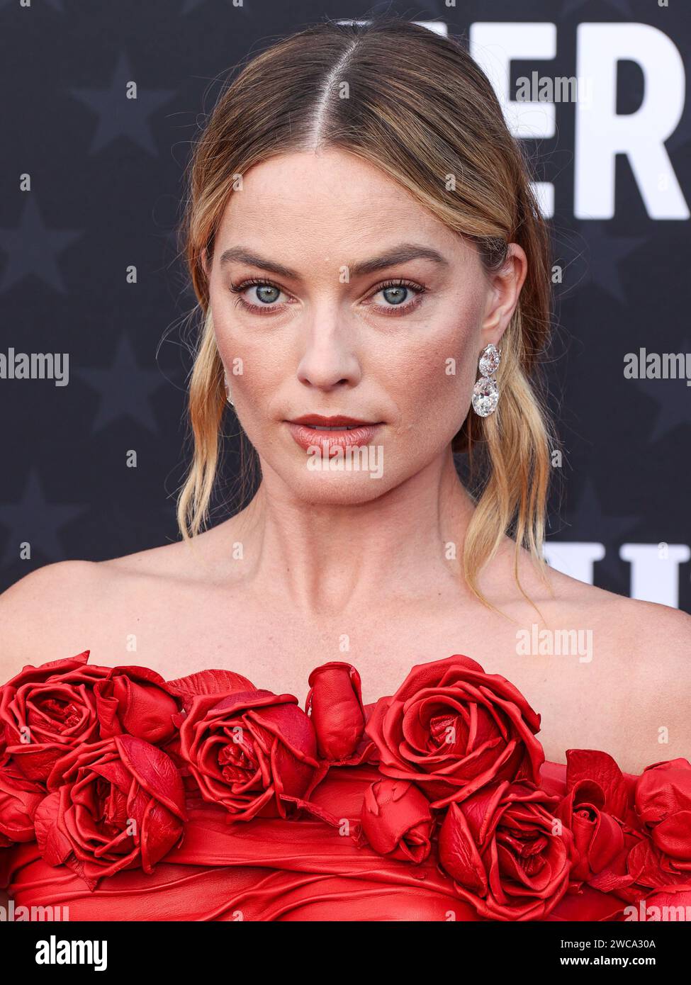 SANTA MONICA, LOS ANGELES, CALIFORNIA, USA - JANUARY 14: Margot Robbie ...