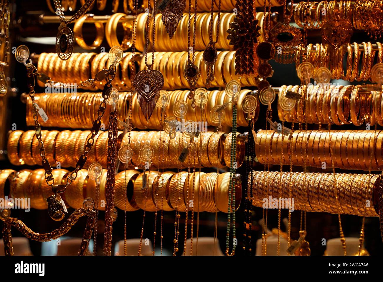Gold grand bazar istanbul hi-res stock photography and images - Alamy