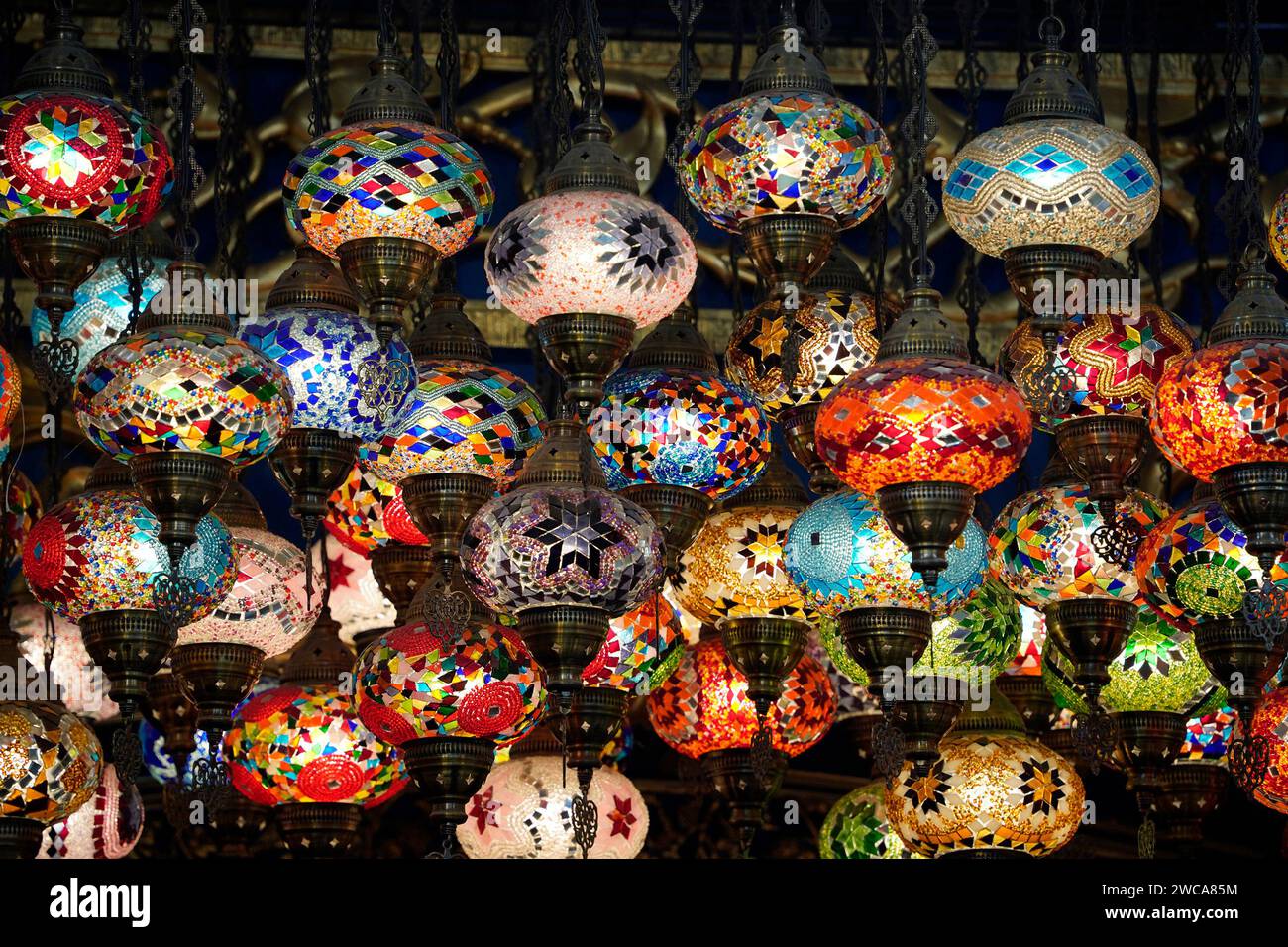 A gold shop windows at istanbul grand bazar or Kapali Carsi, Turkey ...