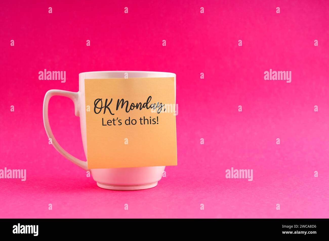 Monday morning quotes hi-res stock photography and images - Alamy
