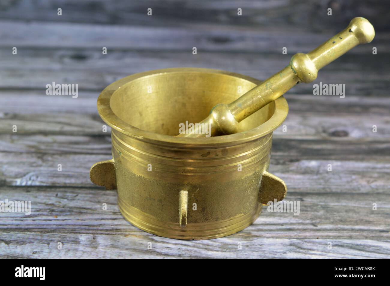 Grinder paste hi-res stock photography and images - Alamy