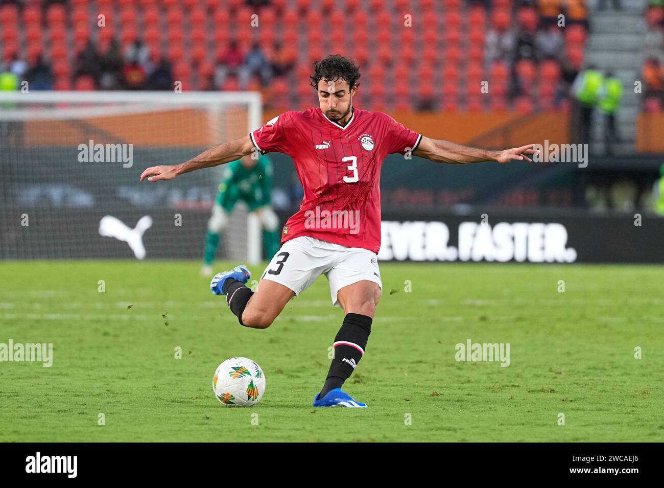 January 14 2024: Mohamed Hany Gamal Eldemerdash (Egypt) controls the ...
