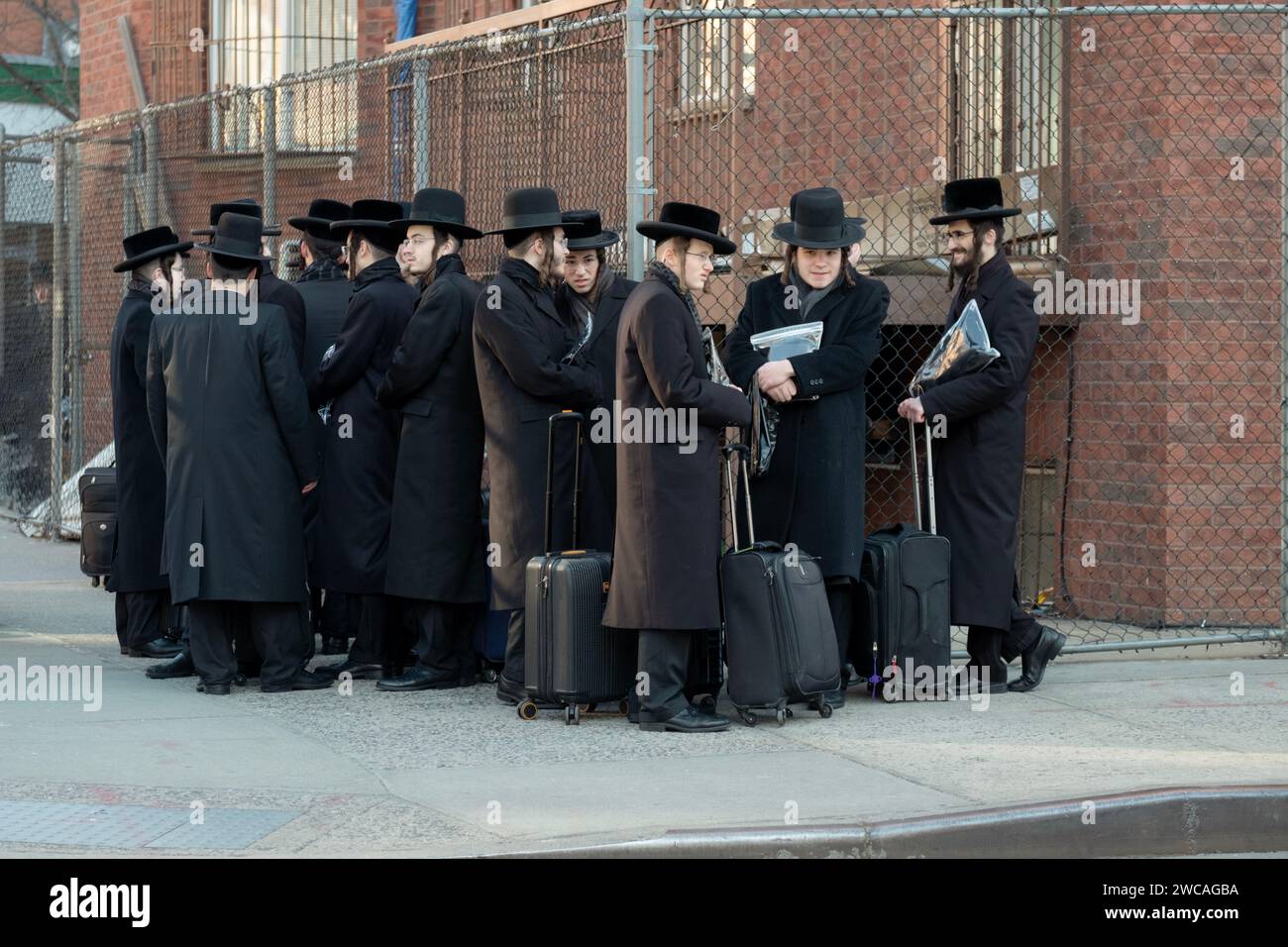 Bus boys hi-res stock photography and images - Alamy