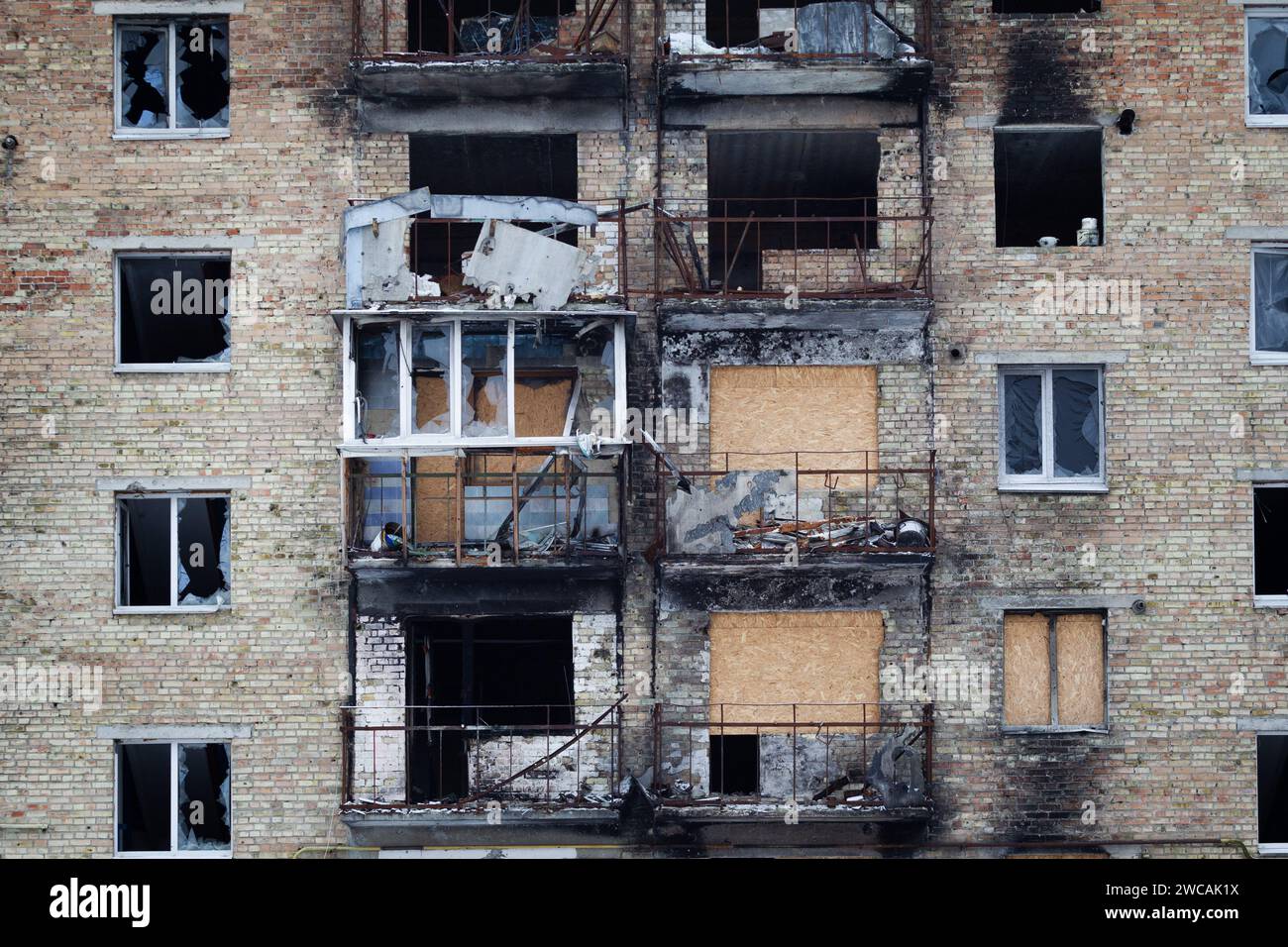 Non Exclusive: KYIV REGION, UKRAINE - JANUARY 13, 2024 - The windows in ...