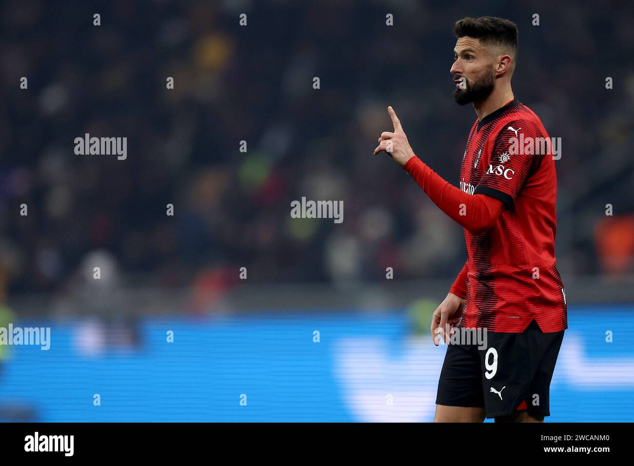 Milano, Italy. 14th Jan, 2024. Olivier Giroud of Ac Milan gestures ...