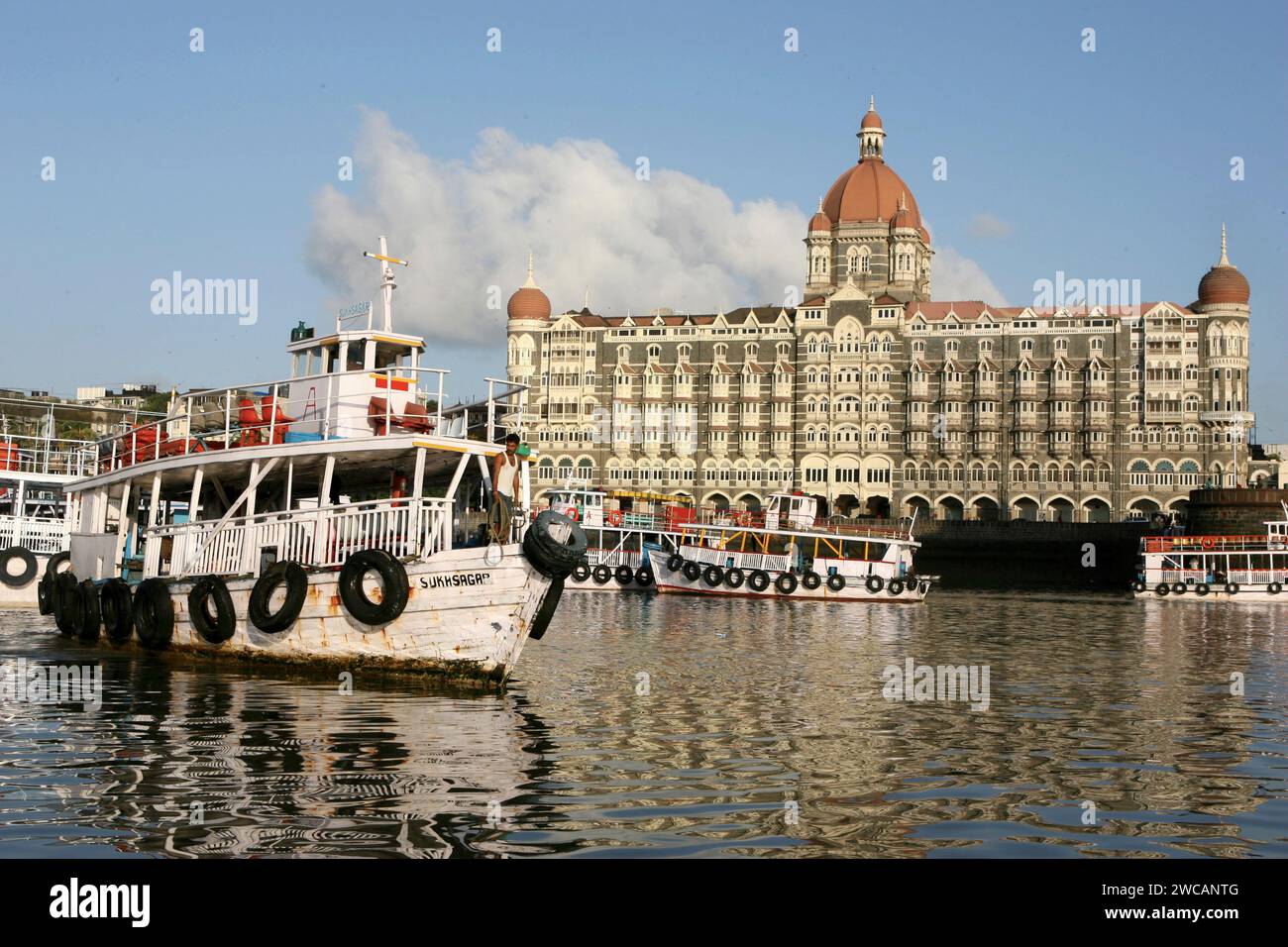 TAJ MAHAL PALACE Hotel Stock Photo - Alamy
