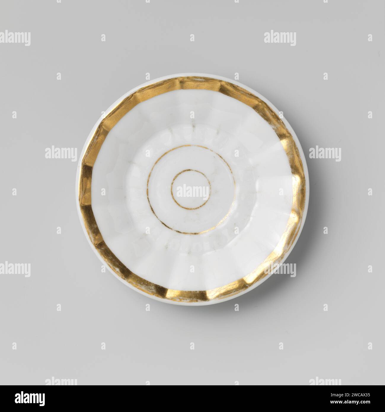 Dish (without image), Anonymous, 1850 - 1949 photograph. object Dish ...