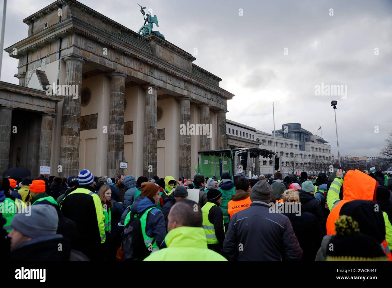 Deutschland, Berlin, Platz des 18. März, Bauern-Demo, Protests unter ...