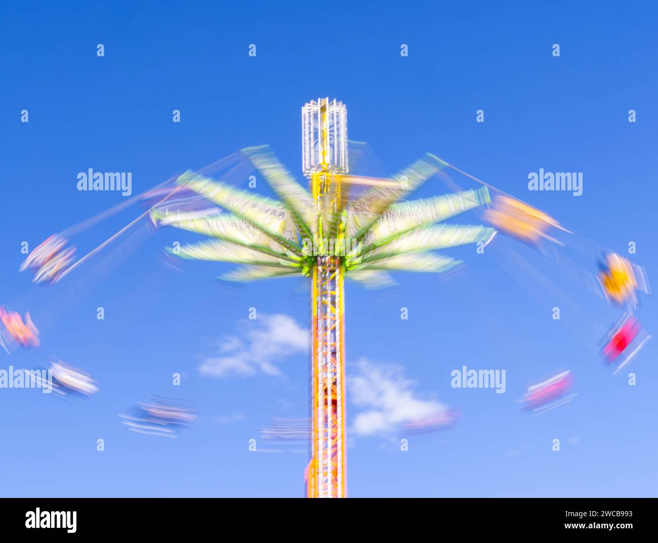 Thrill rides hi-res stock photography and images - Alamy