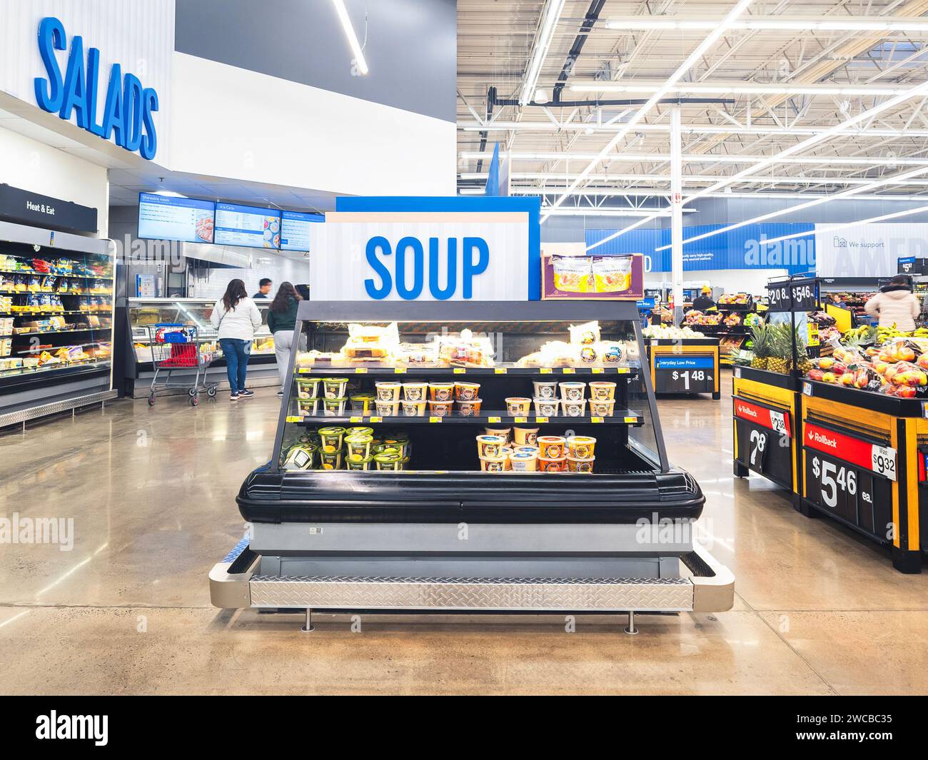 Walmart supercenter interior hi-res stock photography and images - Alamy