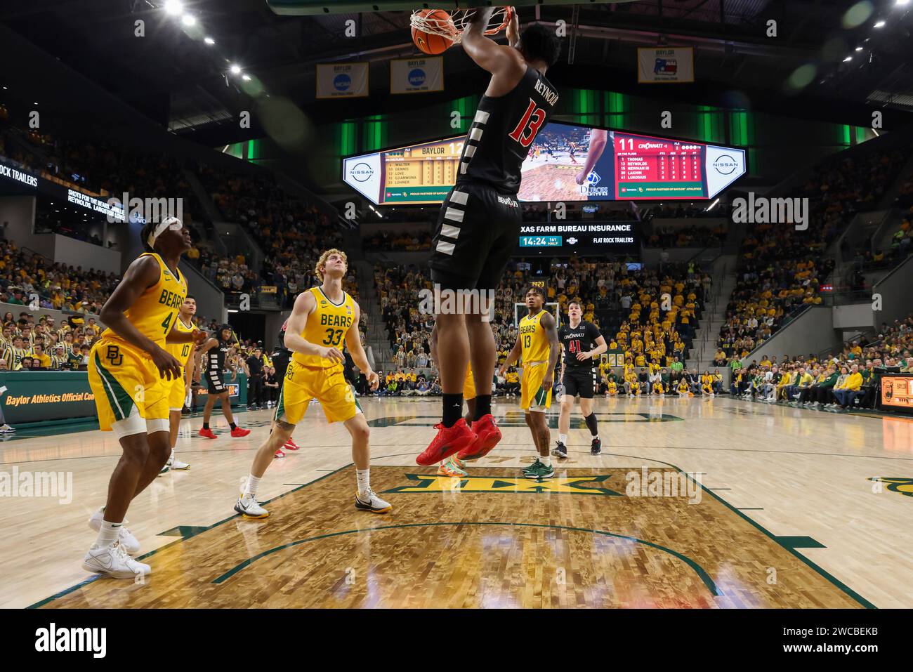 WACO, TX - JANUARY 13: Cincinnati Bearcats forward Jamille Reynolds (13 ...