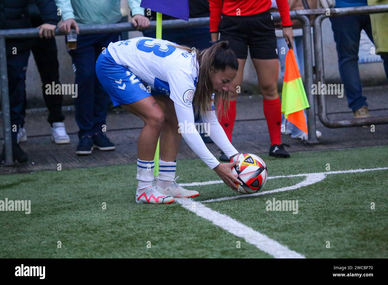San Claudio, Spain, 14th January, 2024: UDG Tenerife player, Raquel ...