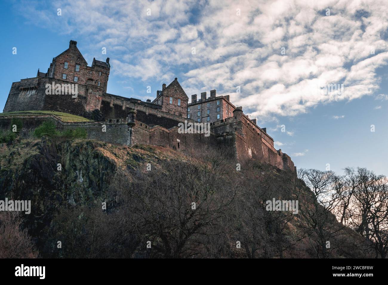 Edinburgh castle 2024 hi-res stock photography and images - Alamy