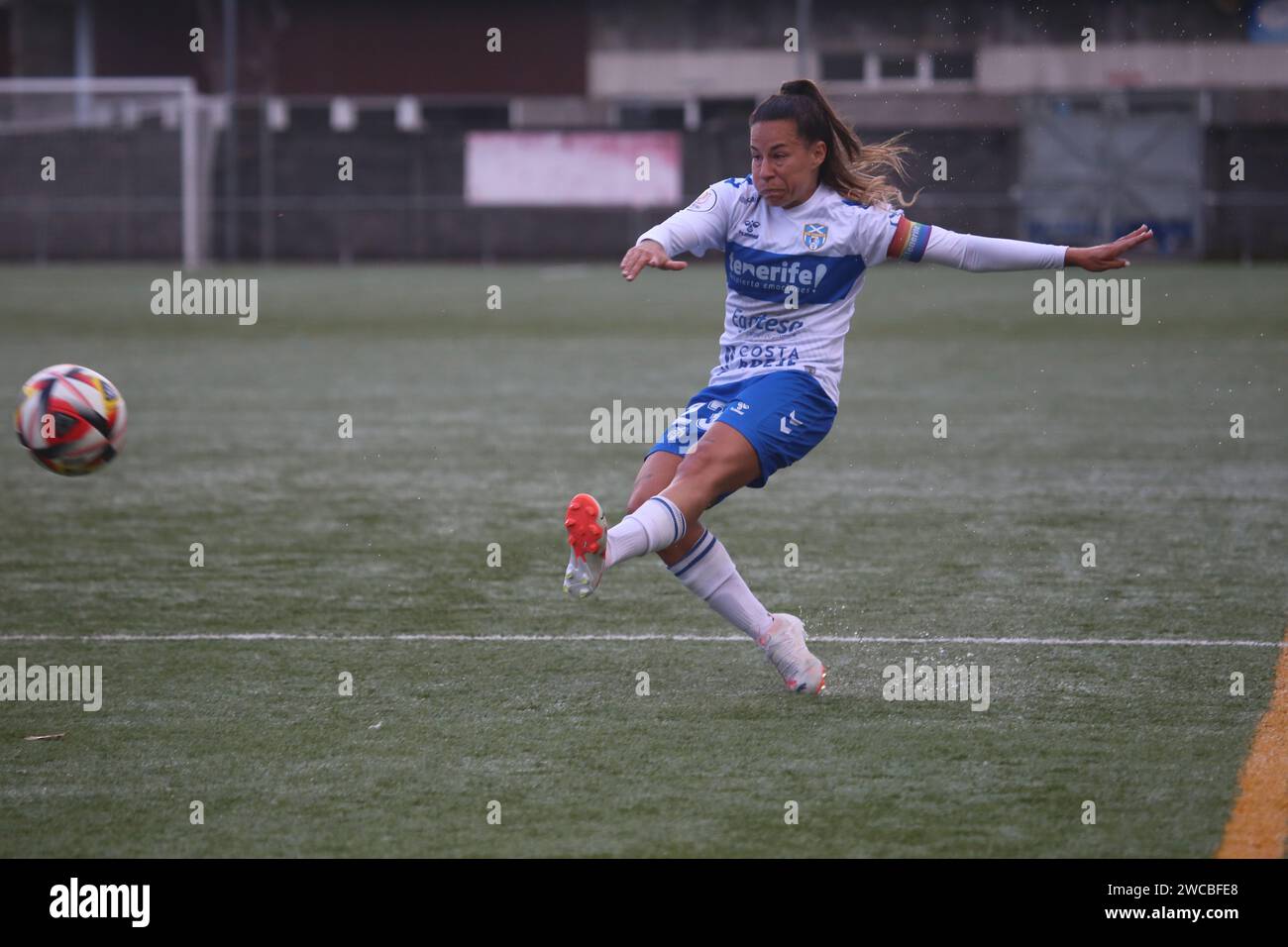 San Claudio, Spain, 14th January, 2024: UDG Tenerife player, Raquel ...