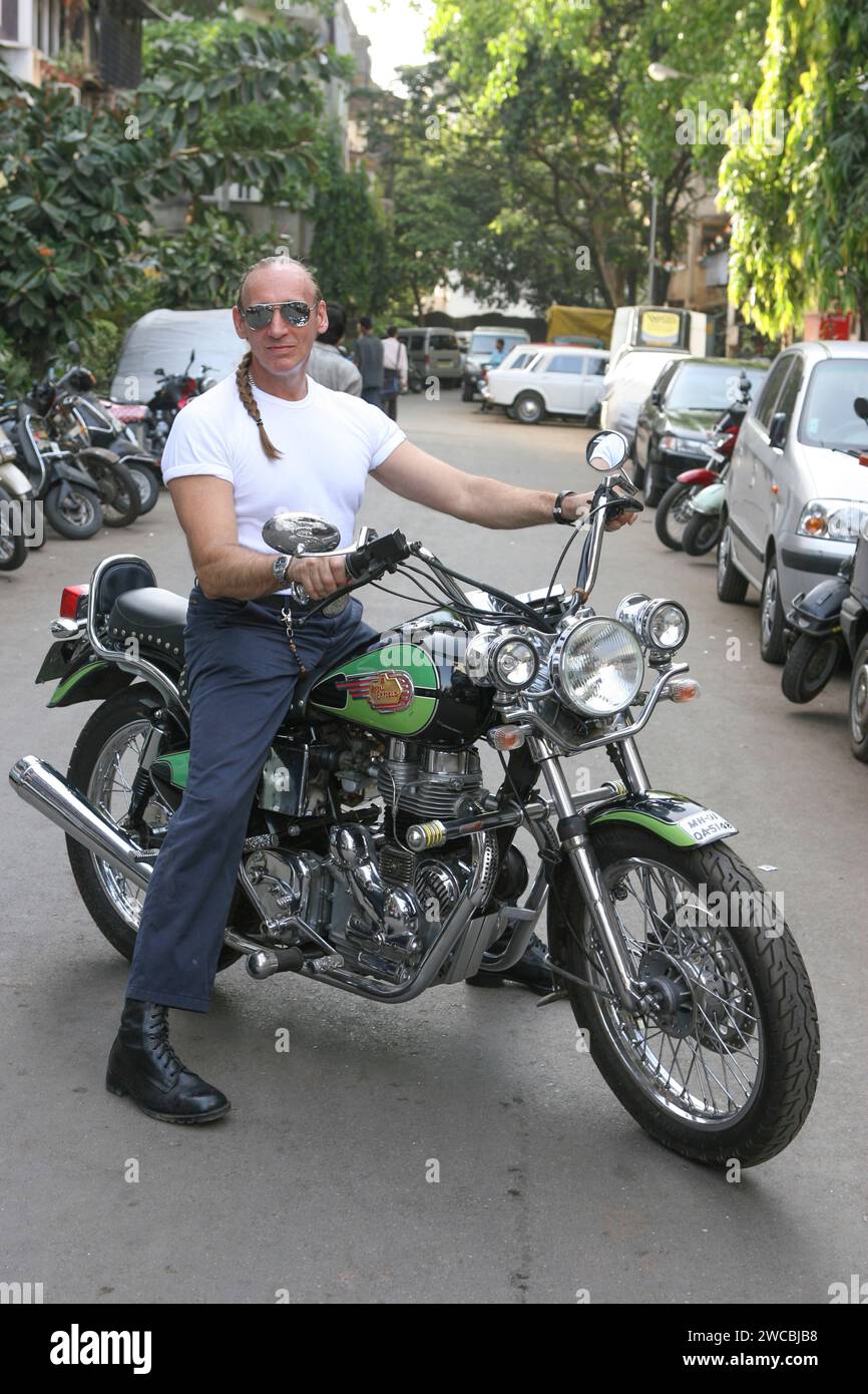 GREGORY DAVID ROBERTS WRITER Stock Photo - Alamy