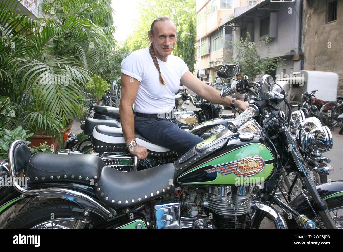 Australian writer hi-res stock photography and images - Alamy