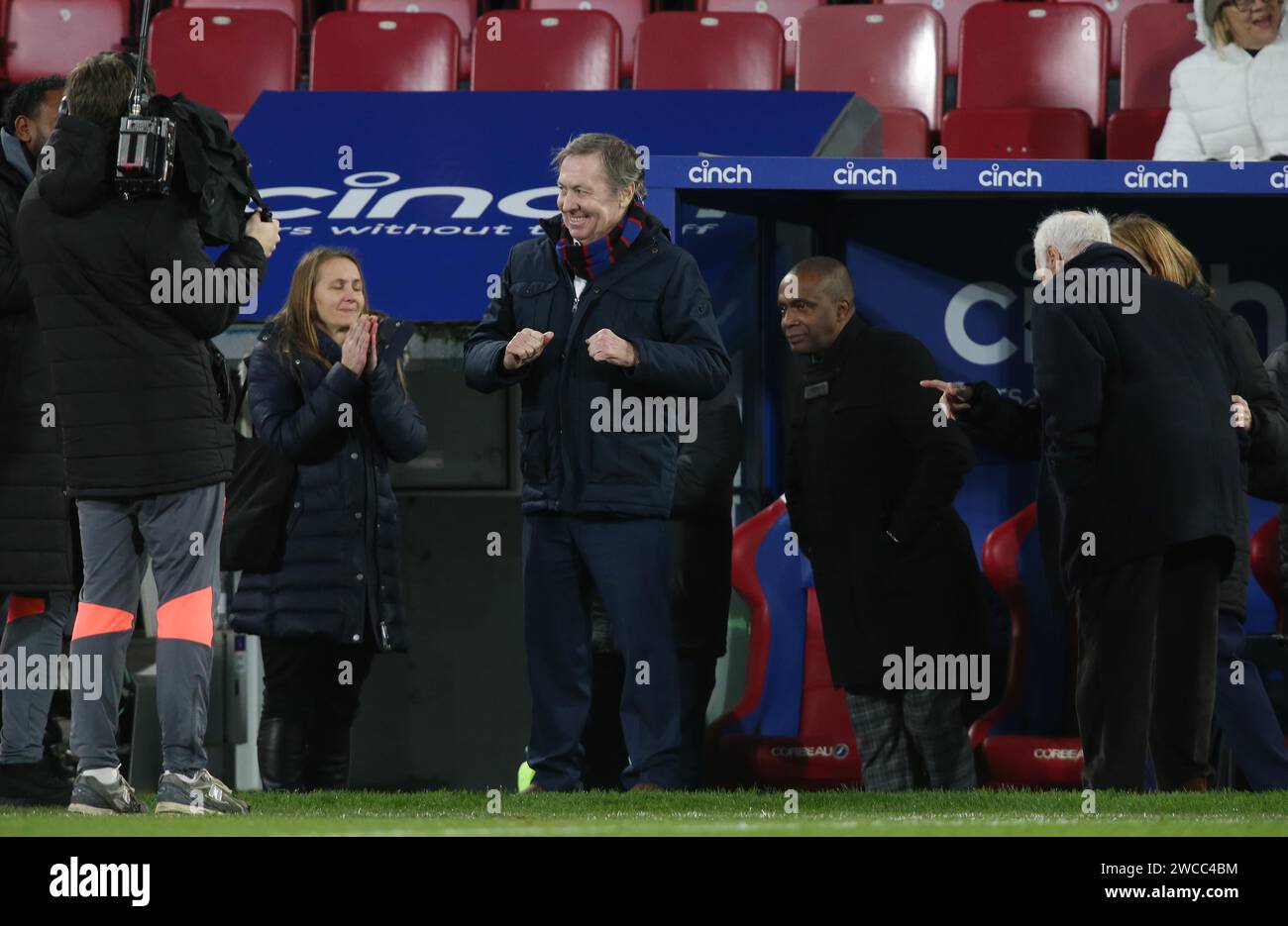 Kenny Sansom Ex Crystal Palace Player looks happy & healthy as he ...