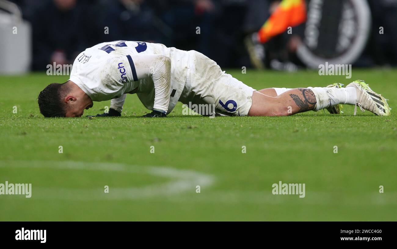 Alejo veliz tottenham hi-res stock photography and images - Alamy