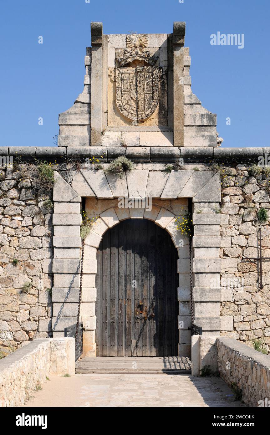 Condes de chinchon castle hi-res stock photography and images - Alamy