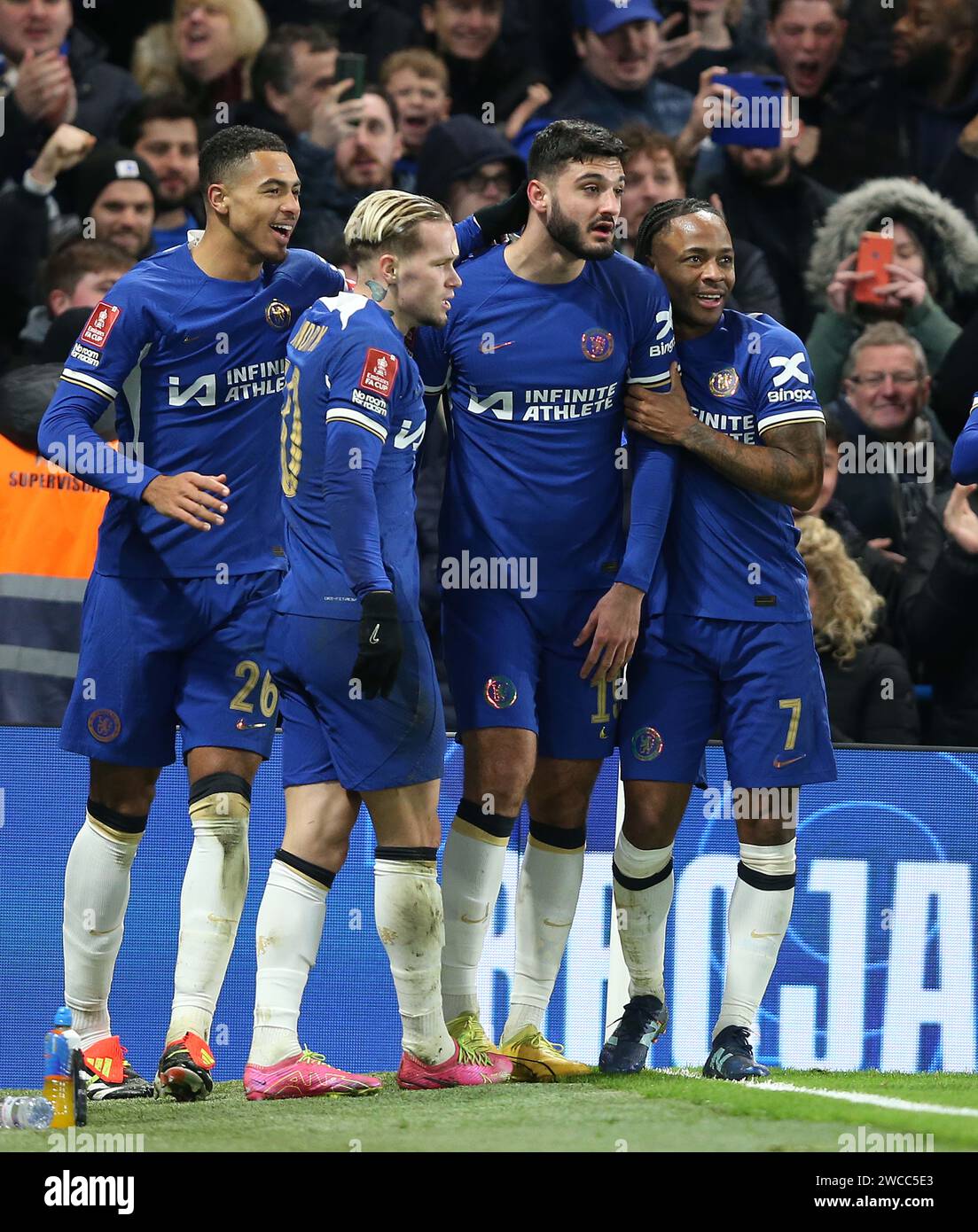 Armando broja chelsea 2024 hi-res stock photography and images - Alamy