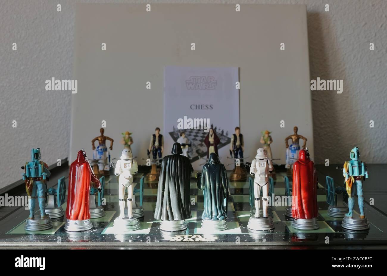 Photo of a Vintage 1999 A La Carte Star Wars Chess Collector's 3D Chess ...