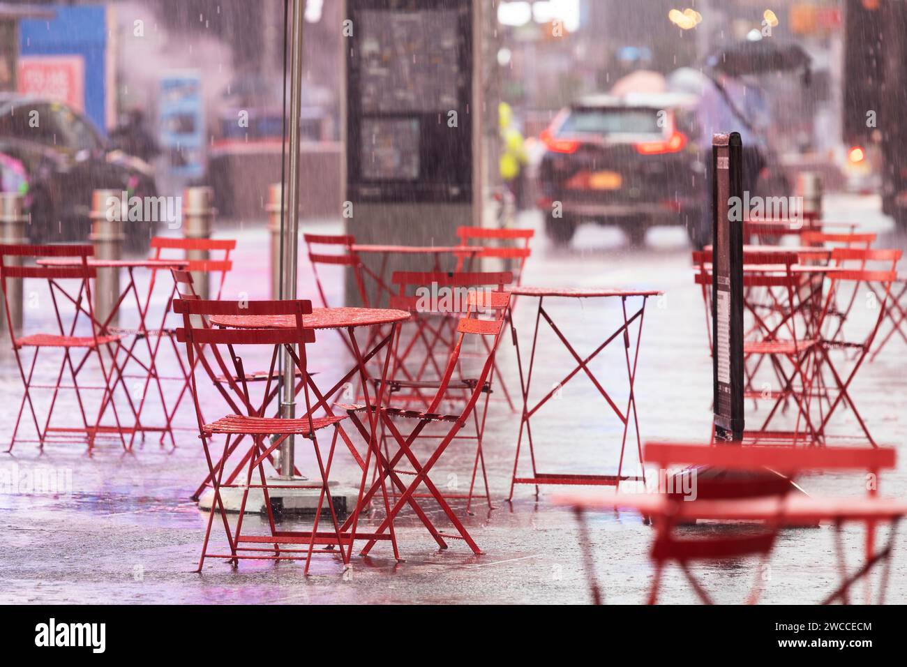 Times square umbrellas hi-res stock photography and images - Alamy