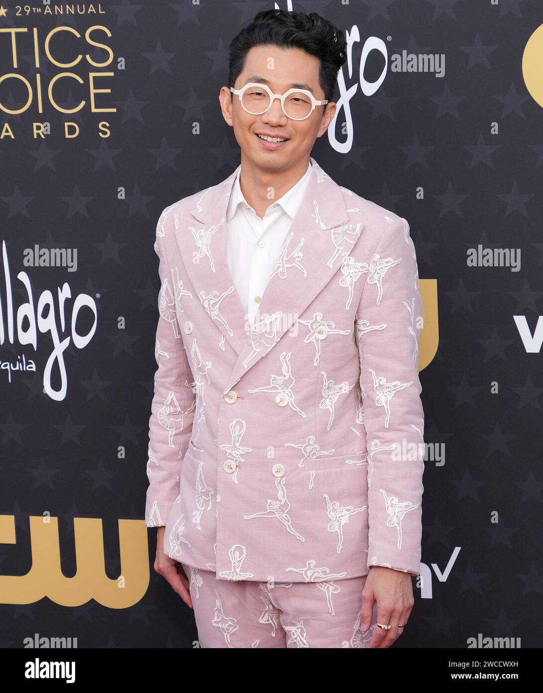 Los Angeles, USA. 06th Dec, 2022. Lee Sung Jin arrives at the 29th Annual Critics Choice Awards ...