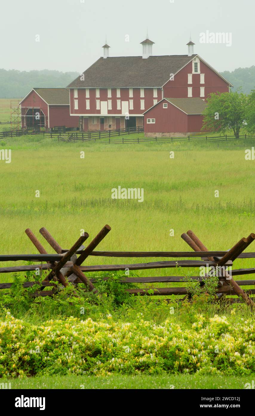 Battlefield fence to Codori Farm barn, Gettysburg National Military ...