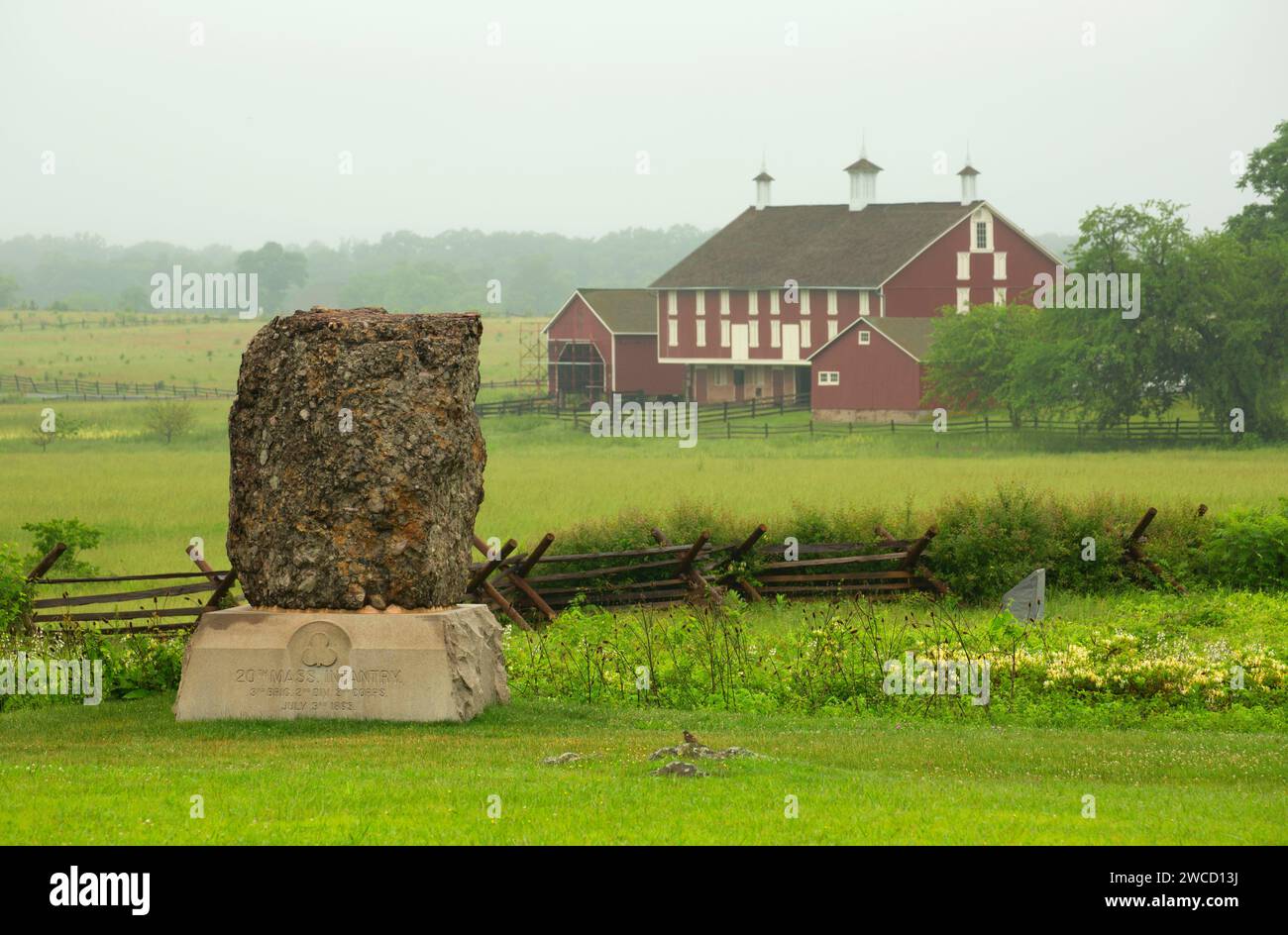 20th Massachusetts Infantry monument to Codori Farm barn, Gettysburg ...