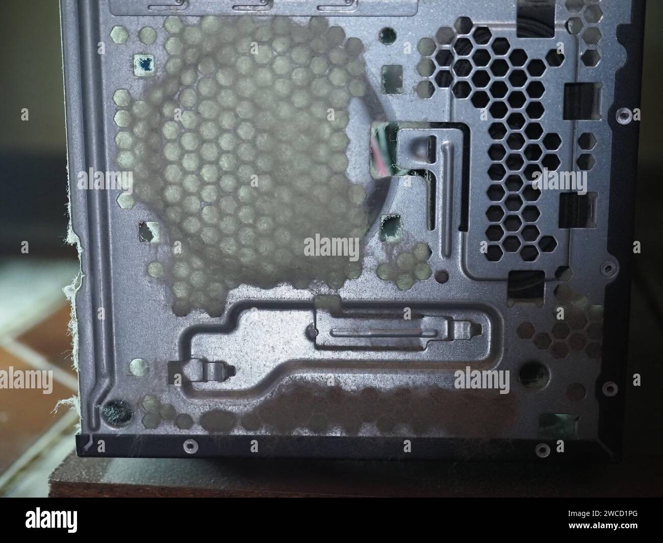 Dust on desktop pc hi-res stock photography and images - Alamy