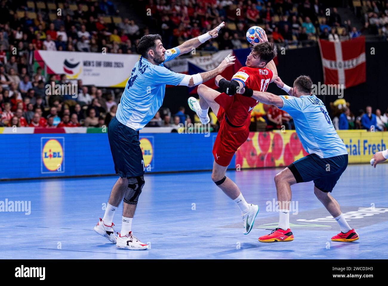 Petros Kandylas (Griechenland, #24), Jonas Patzel (Tschechien, #10) im ...