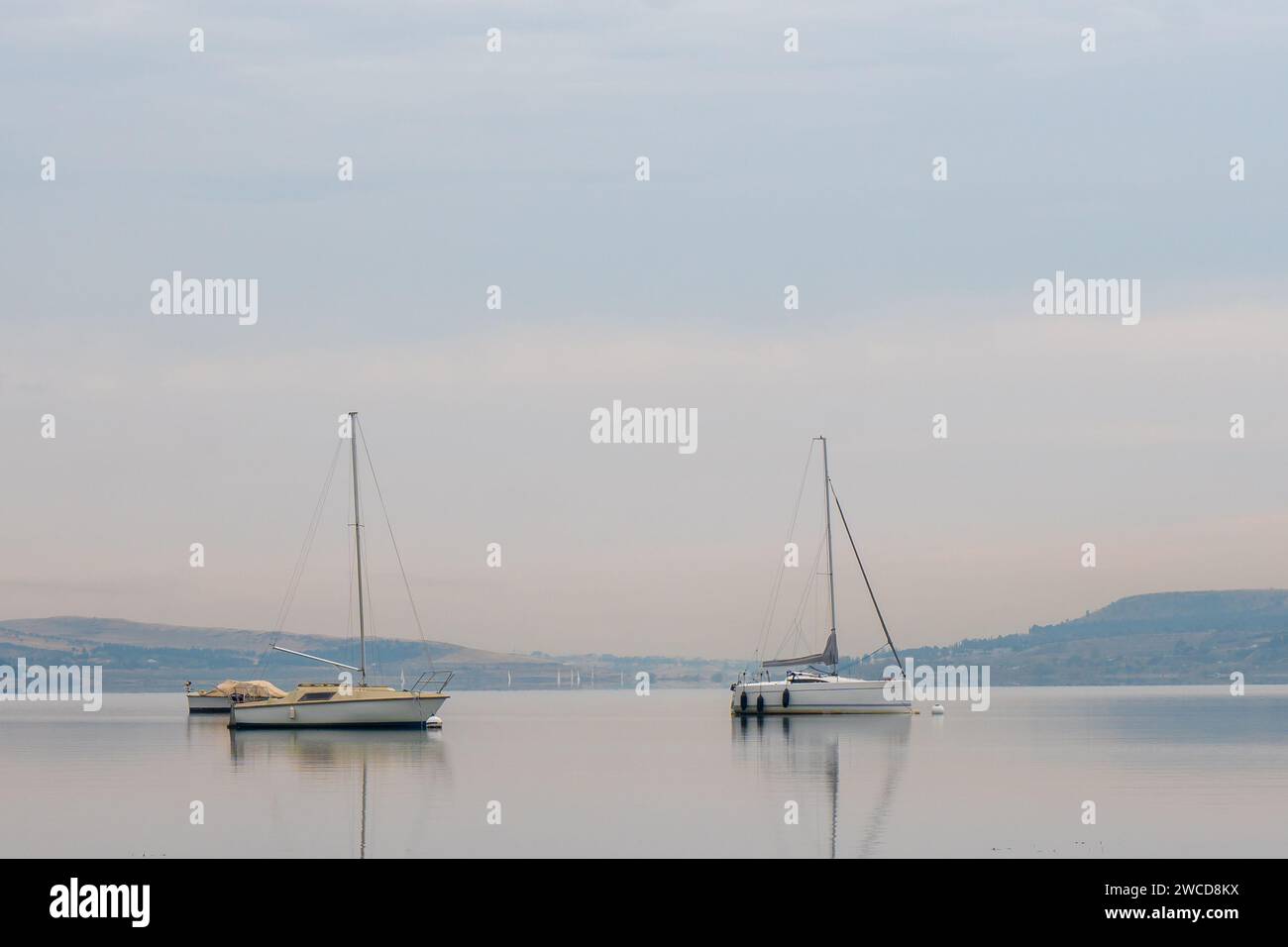 Tbilisi sea, reservoir and boats with deflated sails Stock Photo - Alamy