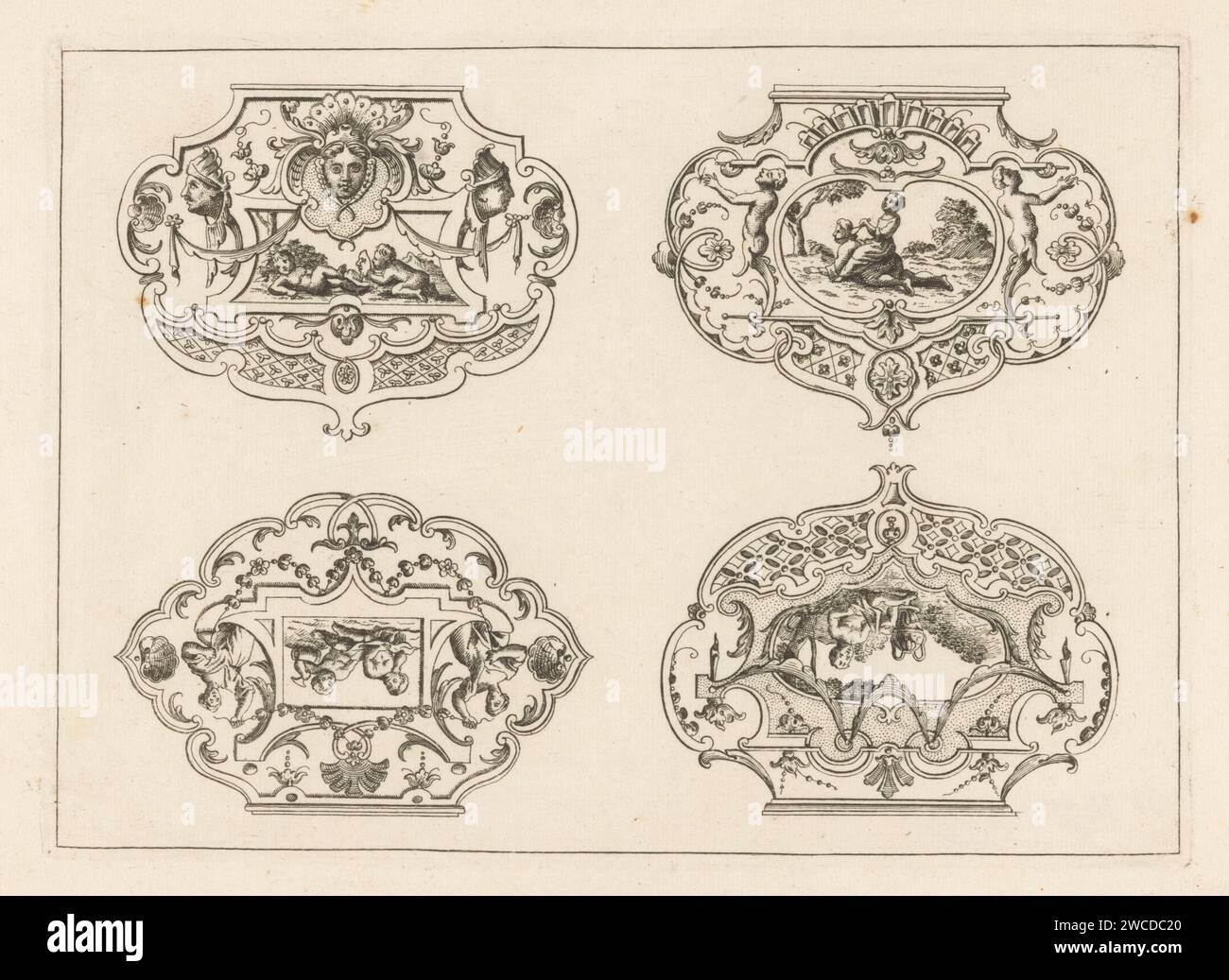 Snuff box lids hi-res stock photography and images - Alamy