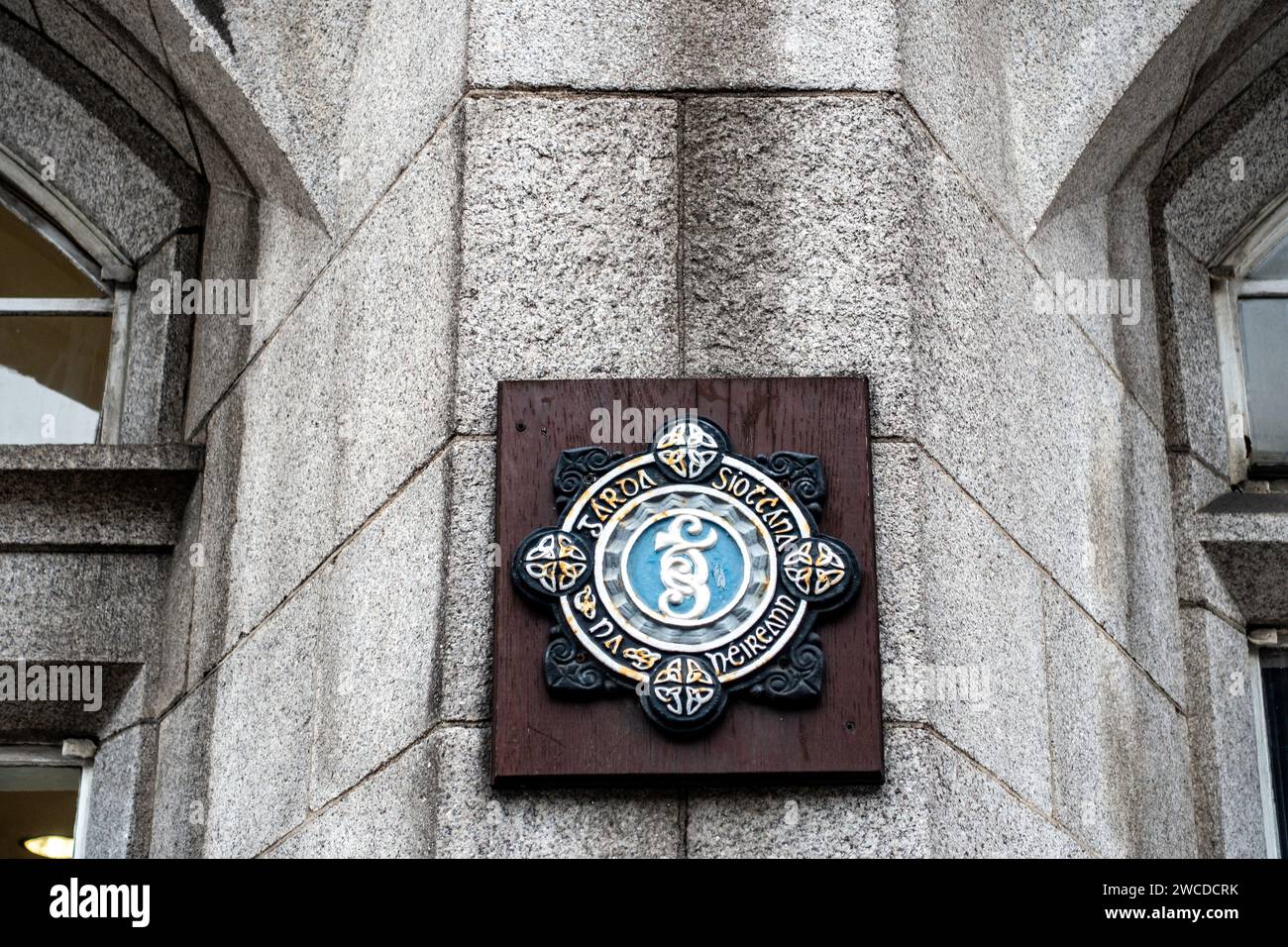 Police badge emblem hi-res stock photography and images - Alamy