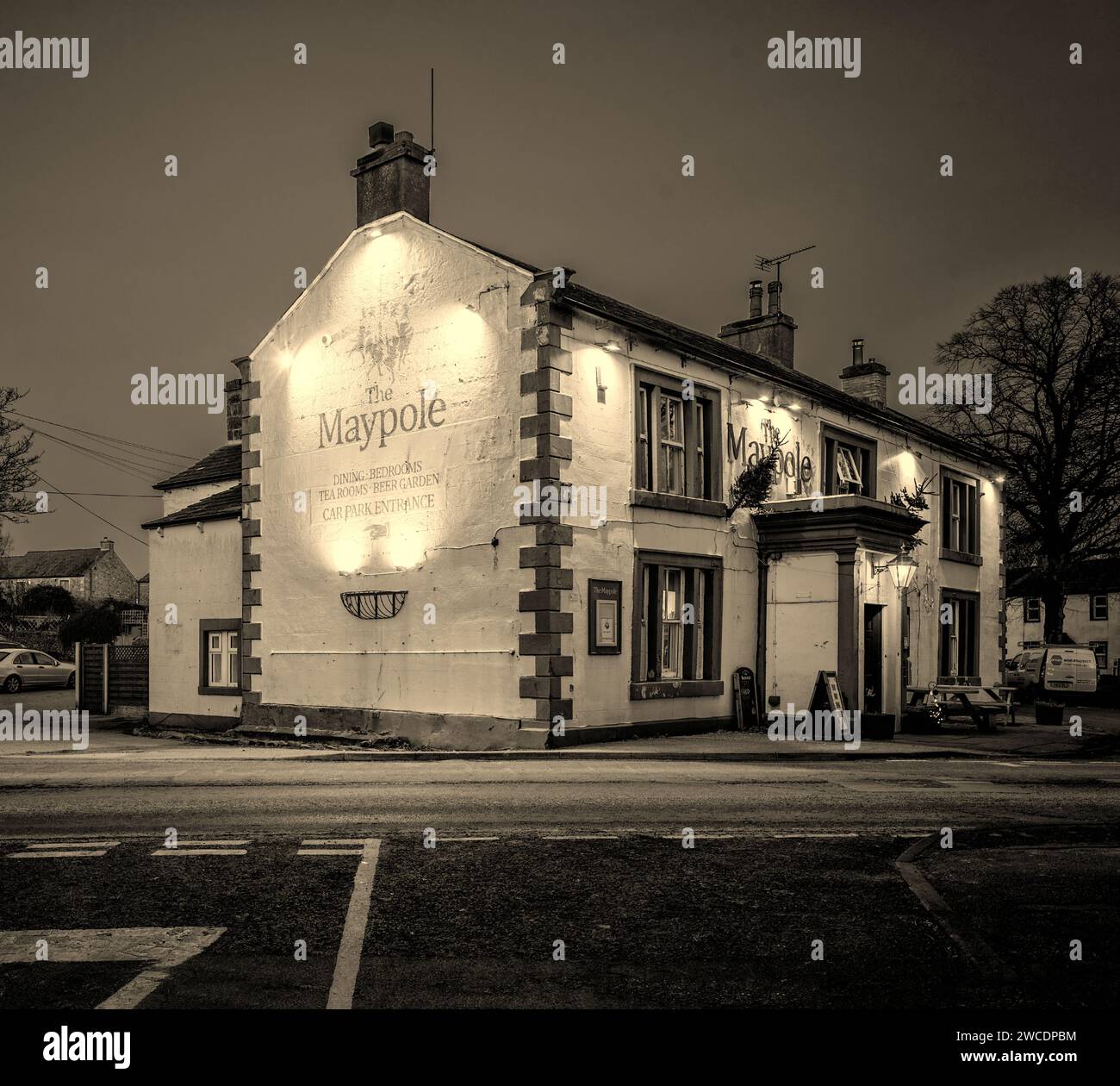 Lights on maypole long preston hi-res stock photography and images - Alamy