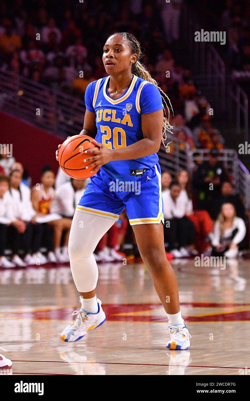 LOS ANGELES, CA - JANUARY 14: UCLA Bruins guard Charisma Osborne (20 ...