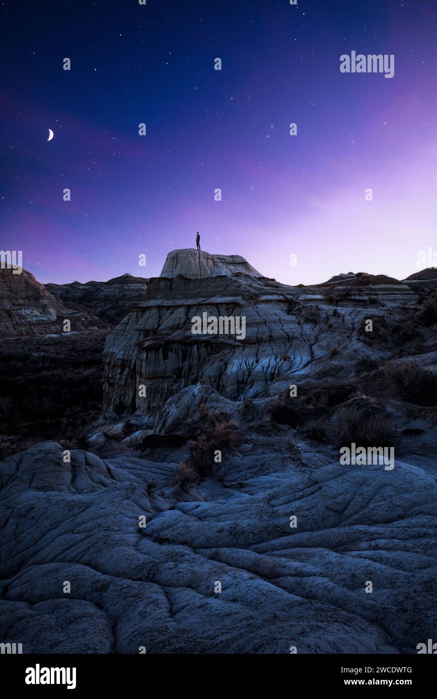 A fine art landscape photography image of Dinosaur Provincial Park in ...